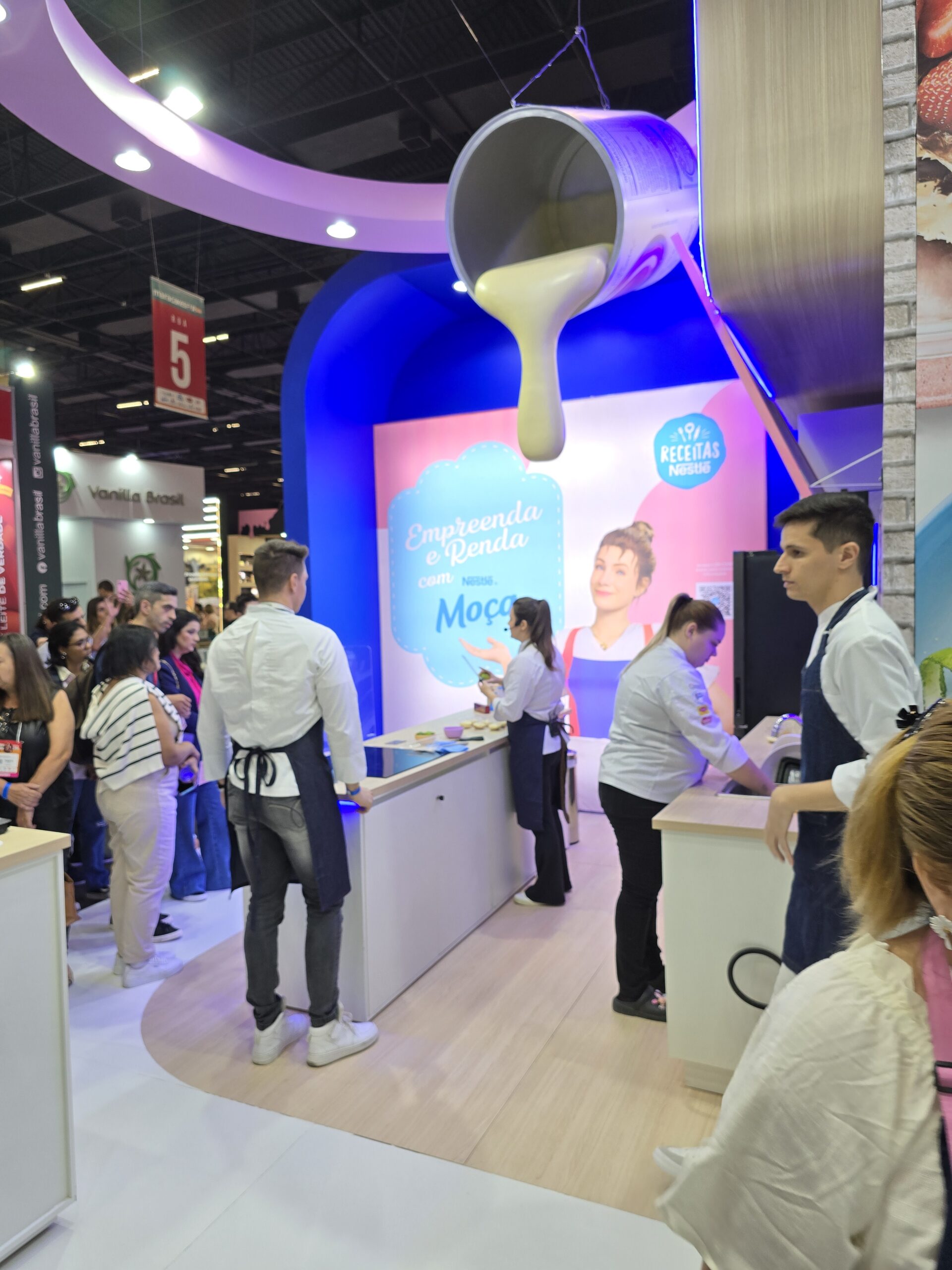 Mara Cakes Fair – Nestlé – Showy Design